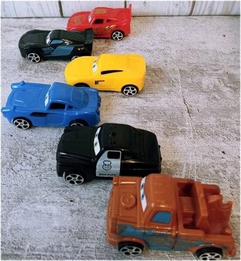 Акция Молния Маккуин Маквин 6 машинок Мэтр машинка Джексон Шторм монстр ...