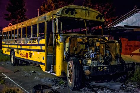 Jeepers Creepers 2 Bus