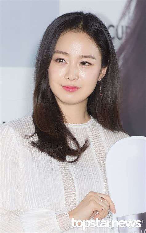 Kim Tae Hee And Lee Wan