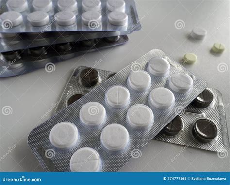 Blisters With Tablets In A Stack And Loose Close Up Stock Image Image Of Prescription Cure