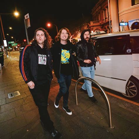 Dz Deathrays Live At The Hoey Hoey Moey