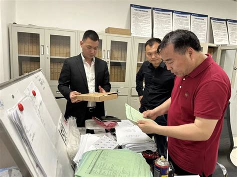 高标准 严要求路桥中国日用品商城扎实开展五一节前安全检查