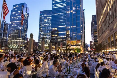 Le Dîner En Blanc Chicagos Premier Outdoor Gala Returns