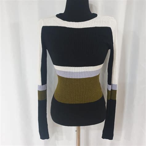 H33 기하학 슬림핏 니트 세컨웨어 헬로마켓