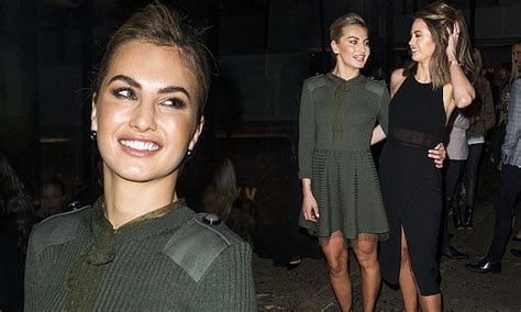 Lauryn Eagle Laughs Off Fears Injuring Her Looks In The Ring Daily Mail Online