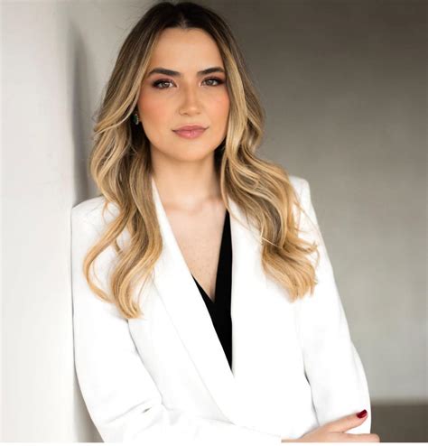 Dra Flavia Bresciani Medeiros Unimed Tubarão