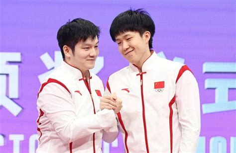 樊振东、王楚钦用金牌向祖国献礼｜杭州亚运会半决赛比赛男双