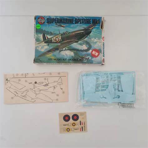 Vintage Airfix Supermarine Spitfire Mk 1 1 72 Scale Model Kit Contents