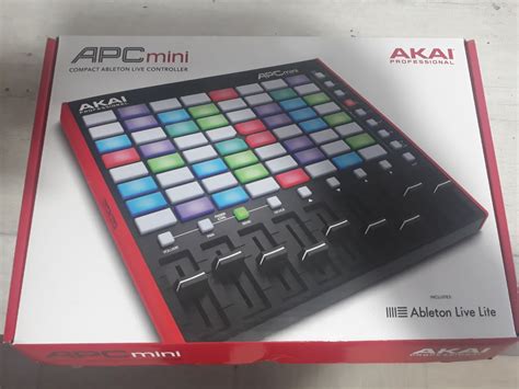APC Mini Mk2 Akai Professional APC Mini Mk2 Audiofanzine