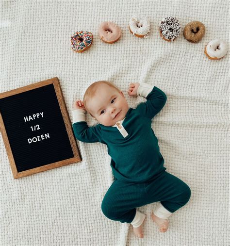 Creative Monthly Baby Photo Ideas You Can Do At Home