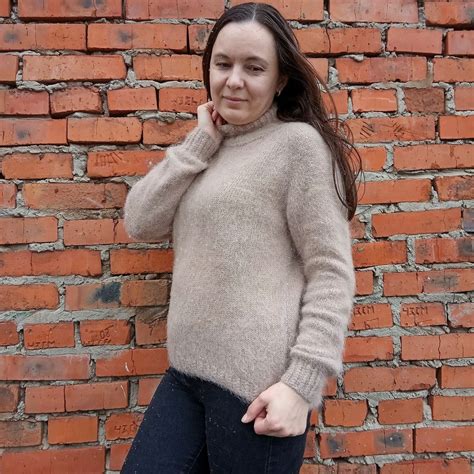 Свитер из пряжи пух норки 69 фото