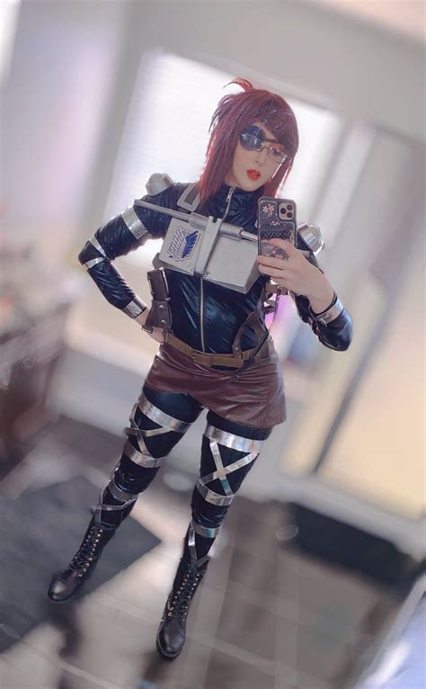 Vamplette On Twitter Attack On Titans Best Girl Hange Zoe