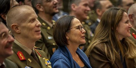 Armée Luxembourgeoise Le Gouvernement Luxembourgeois