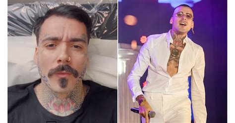 Венци Венц татуира пчелна пита на лицето си