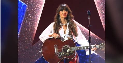 Ella Langley Captivates The Crowd With Choosin Texas At The 2025 Cma