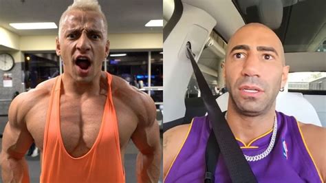 Theres A Reason Why This Content Died In 2012 Vitaly Cosplays As
