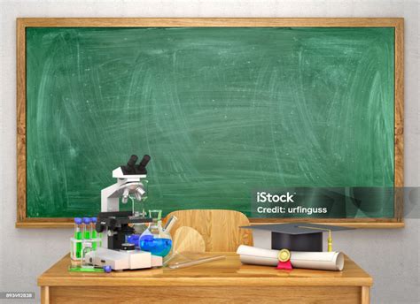 디플로마 및 학교 보드 배경 학술 모자 옆 테이블에 학생 들을 위한 화학 장비 0명에 대한 스톡 사진 및 기타 이미지 0명 3차원 형태 갈색 Istock