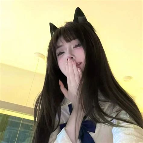 夏子彤 1116 Tong • Threads Say More