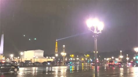 콩코드 광장에서 비 내리는 밤에 보는 파리 에펠탑 야경 Youtube