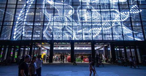 Chinas Fashion Mall Developers In Turf War Bof