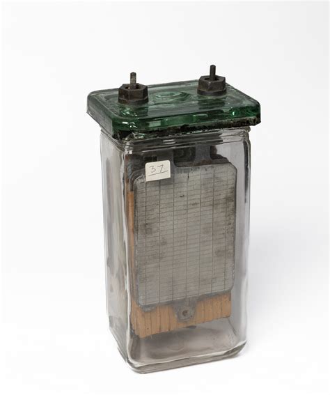 Wet Cell Battery In Glass Jar City Collection