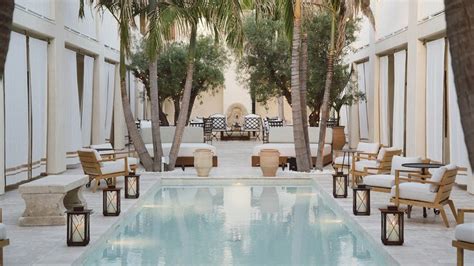 Cara A New Hotel In Los Angeles Is The Epitome Of California Cool