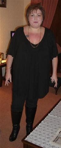 Loves Kisses From Glasgow Is A Local Granny Looking For Casual Sex