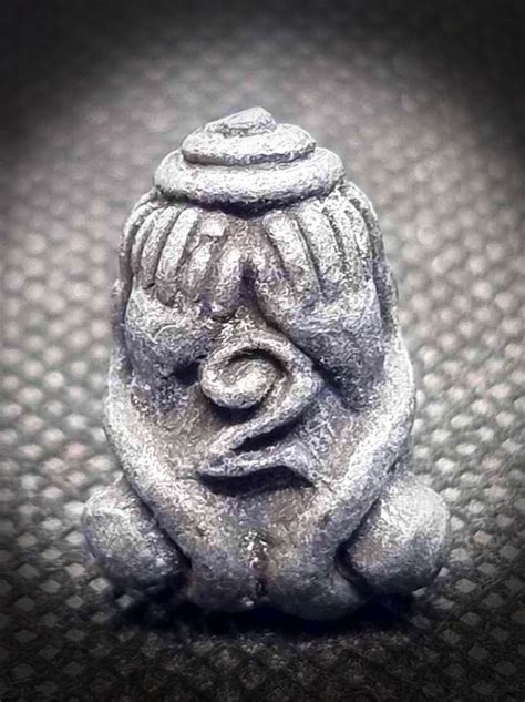 Thai Amulet Phra Pidta Six Hands Hobbies And Toys Memorabilia