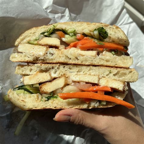 Mendocino Farms Craftsman Way San Diego California Restaurant