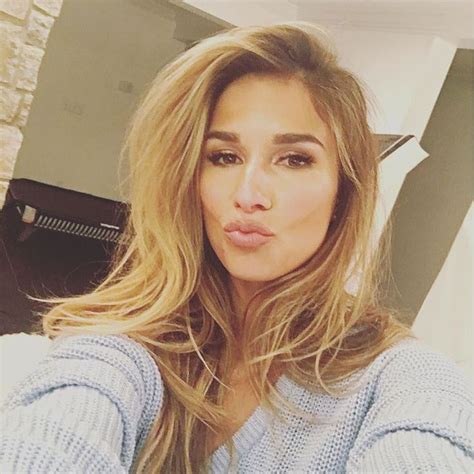 See Instagram Photos And Videos From Jessie James Decker
