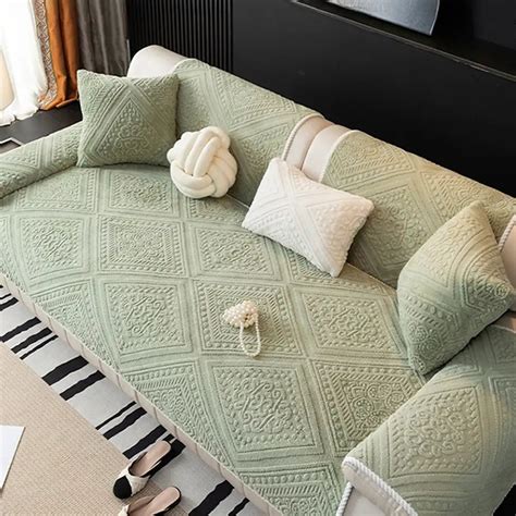 All Season Nordic Style Carved Plush Decorative Non Slip Couch Cover