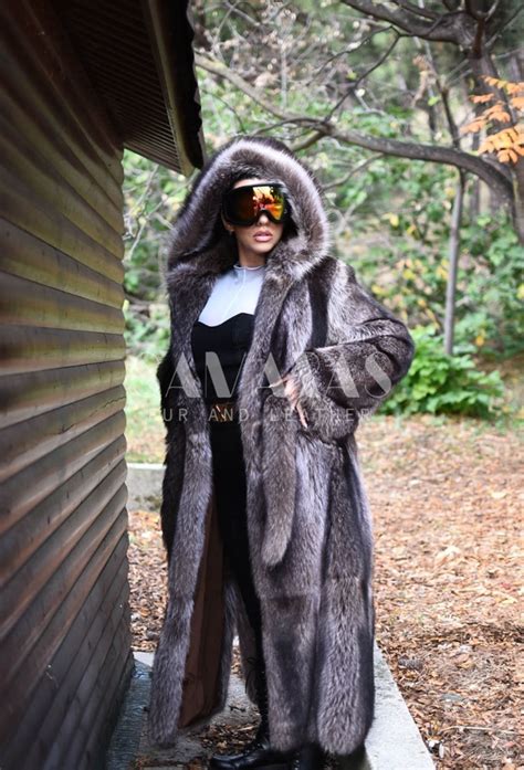 Real Luxury American Raccoon Fur Coat With Hood Soft Raccoon Fur