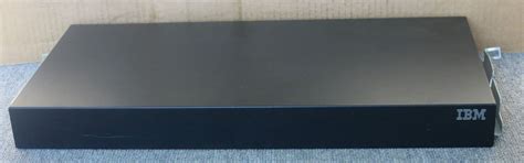 Ibm 1735 1gx 2x8 Local Console Manager Kvm Switch 8 Port 1u Rack Mount 39m2877