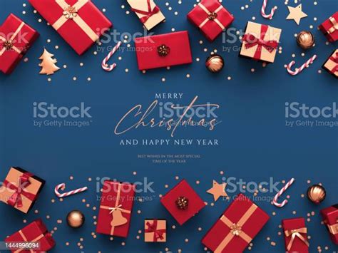 파란색 배경에 선물과 금 장식품이 있는 크리스마스 우아한 인사말 카드 템플릿입니다 메리 크리스마스와 3d 렌더링의 플랫 레이 배너 디자인을 위한 새해 복 많이 받으세요 3