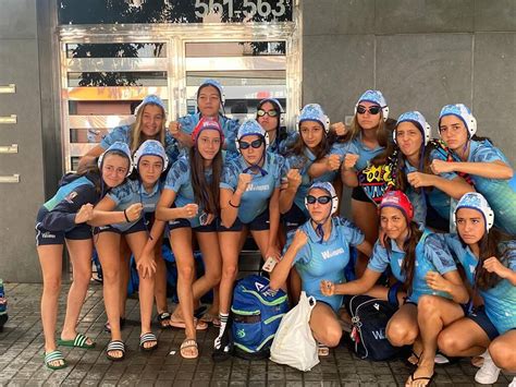 Sexta Plaza Para El Club Waterpolo Dos Hermanas Pqs En La Despedida Del