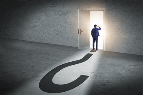 10 Signs Of An Insecure Leader Ask Yourself These Questions