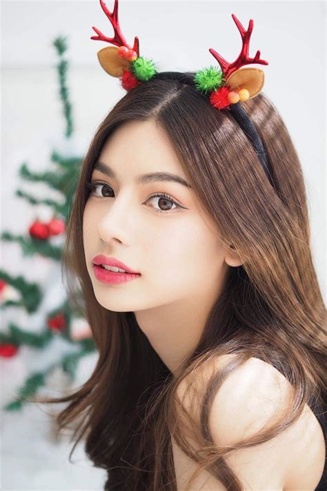 ไผ่หลิว ลูกครึ่งไทย เวียด มิสแกรนด์นครพนม