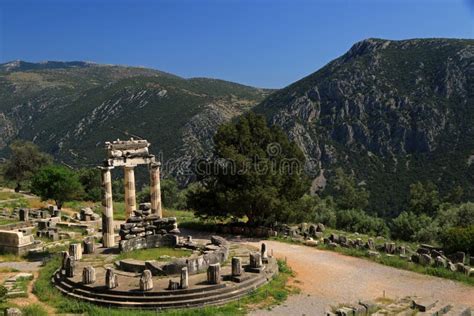 Tholos Of Delphi Stock Image Image Of Columns Greece 168533263