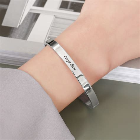 당일발송🚚 커플팔찌 커플템 커플아이템 우정팔찌 친구 여자친구 남자친구 생일 기념일 100일 선물 코디 추천 에이블리