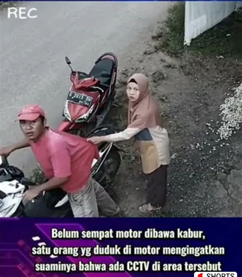 Istri Soleha Mengingatkan Suaminya Swiper Jangan Mencuri Swiper Jangan Mencuri 9gag