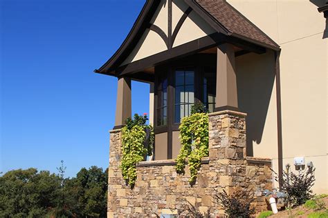 Stone Column Silvara Stone