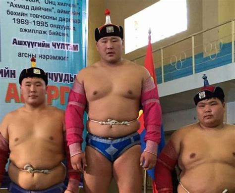 АЙМГИЙН ХАРЦАГА Н ӨСӨХБАЯР ҮНДЭСНИЙ БӨХИЙН ЗАЛУУЧУУДЫН УЛСЫН АВАРГА БОЛЛОО