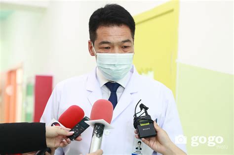 Эрүүл мэндийн сайдад нэр дэвшигч С Энхболд гэж хэн бэ