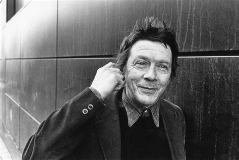 Allan Edwalls Son Mattias Ser Ut Som Sin Pappa Femina