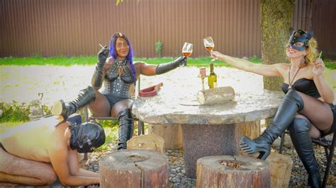 Black Mistress Lorraine Guest At My Castle Will Whip Him In Parts