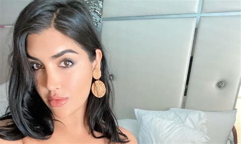 Emira Kowalska Bio Age Height Wiki Models Biography