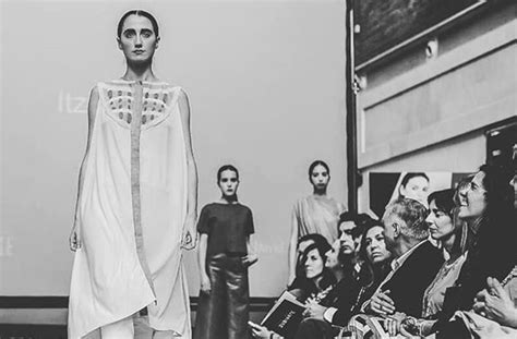 Entrevista A Itziar Ayo La Moda Y La Arquitectura Tienen Mucho En Común