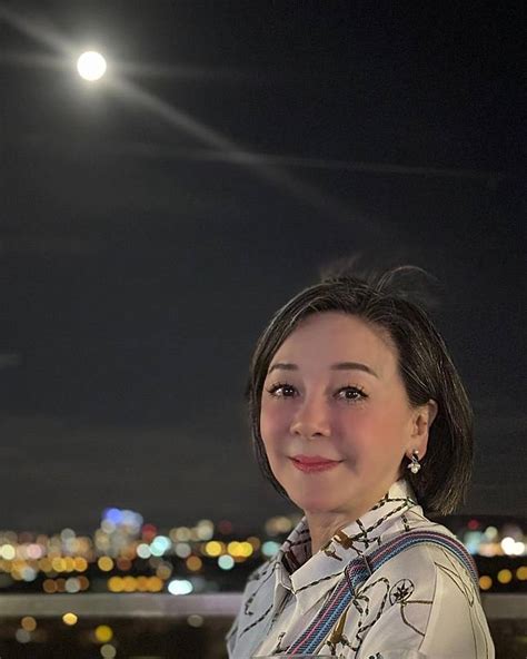 查小欣不滿等18分鐘行李 出po公審反被質問︰坐私人飛機咩？ 娛樂 On Line Line Today