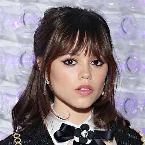 Chat With Jenna Ortega Text Or Voice Enjoy Ai Chat Free And Safe