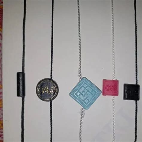 Plastic Garment Seal Tag Packaging Type Packet At Rs 1 Piece In New Delhi